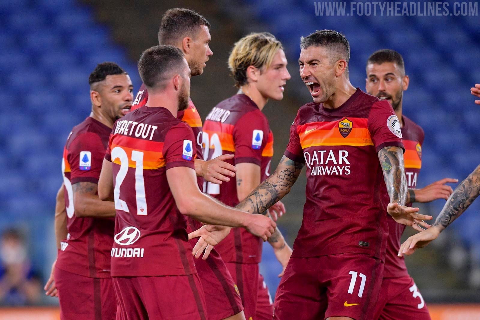 On Pitch: Stunning Nike Roma 20-21 Home Kit - Footy Headlines