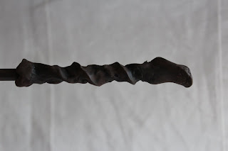 Kingsley Corner: How to make magic wands