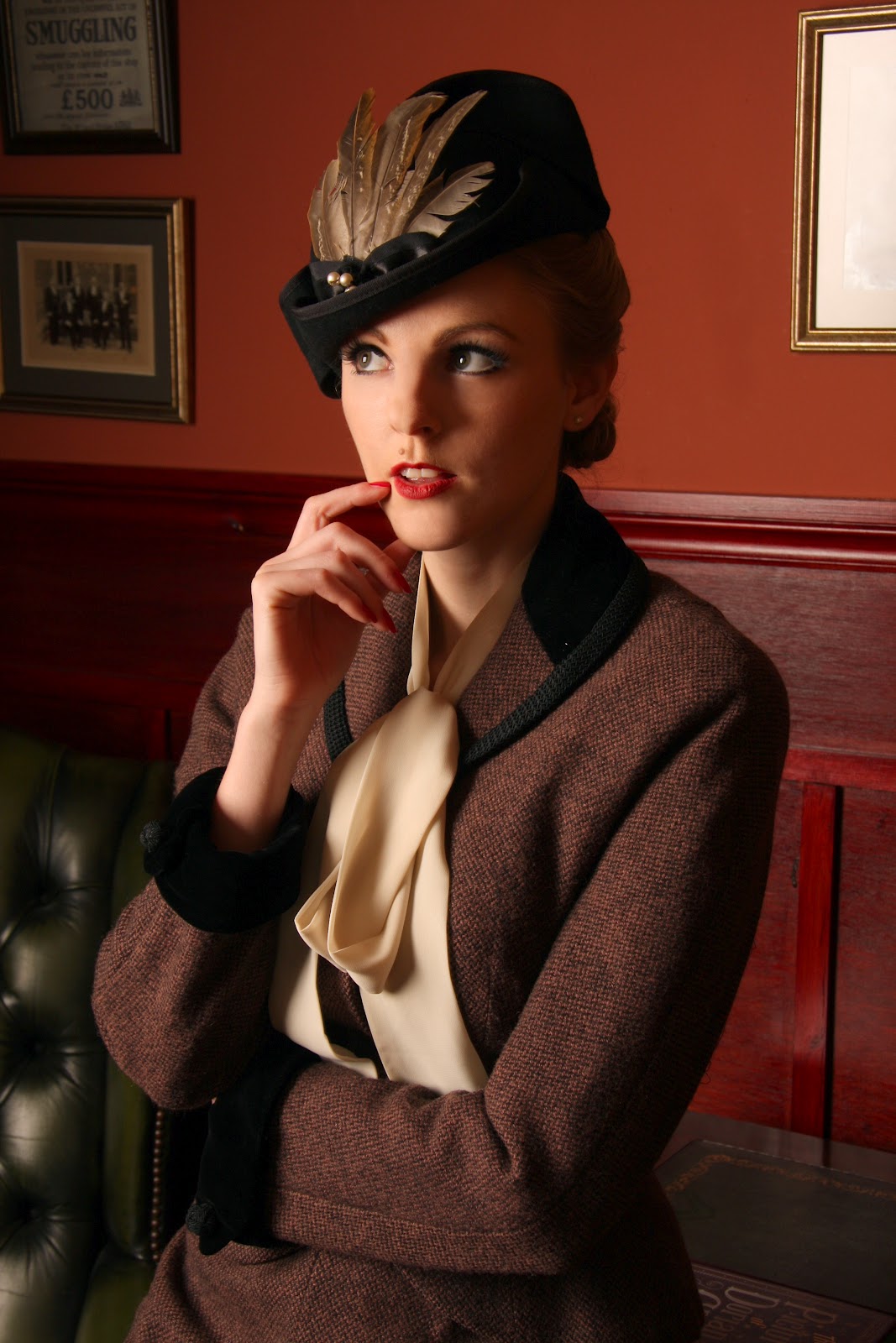 Laura Whittaker Photography: Annie & Eliott Vintage Shoot