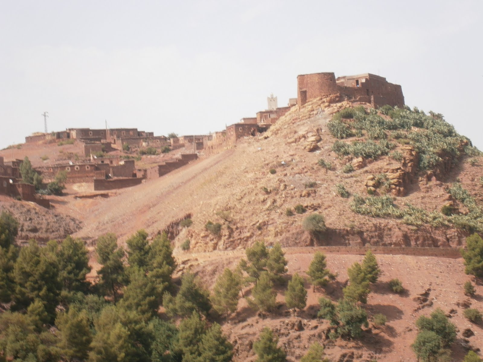 Paysages et Coins à visiter au Maroc: Photo d'un petit village dans le ...