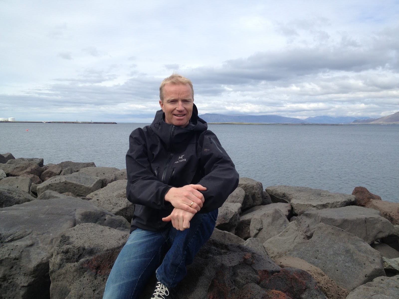Ianssen på Svalbard: Tur til Island