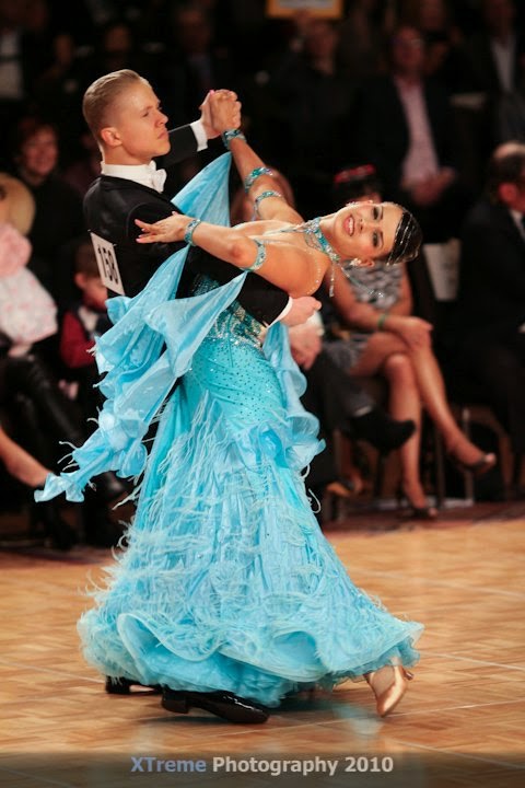 The Waltz And The Tango: Compare and Contrast