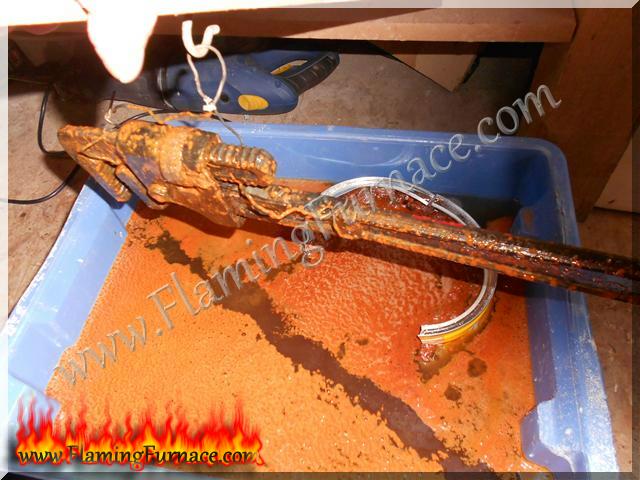 Electrolysis rust removal for a rusty pipe wrench ~ Metal casting projects