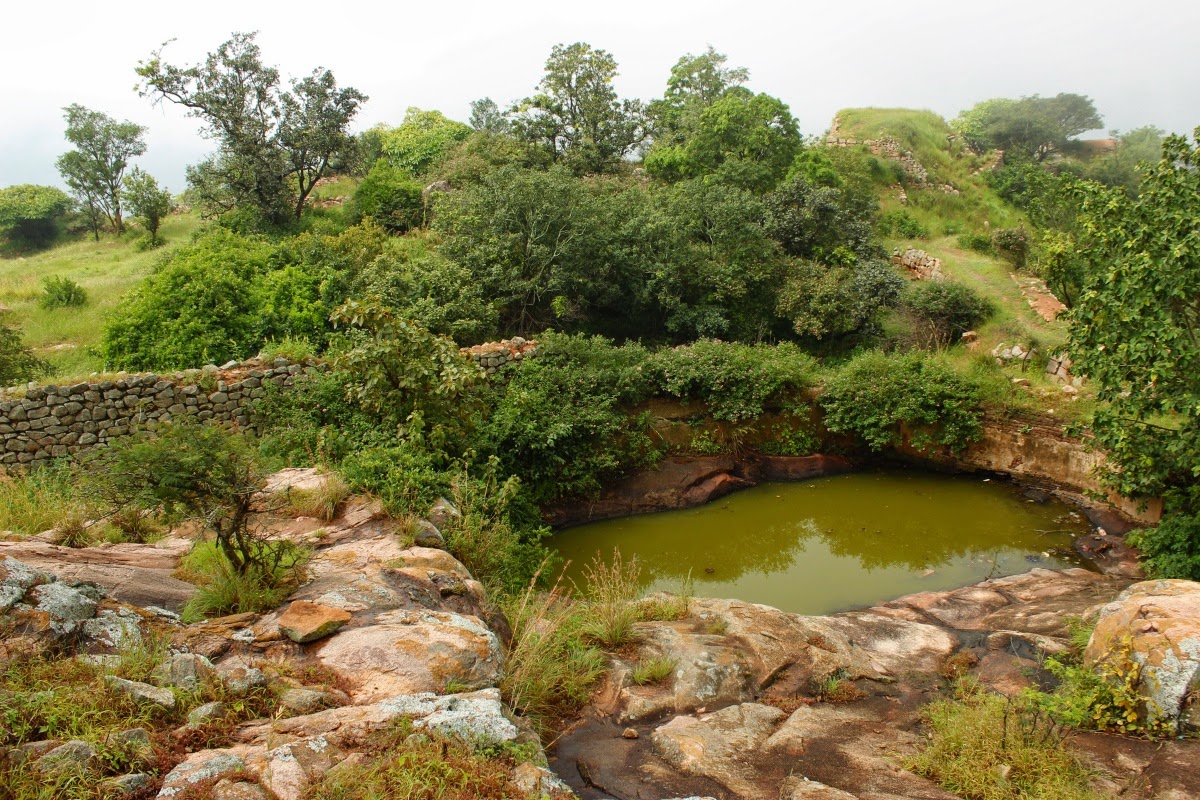 Journeys across Karnataka: Fort Makalidurga