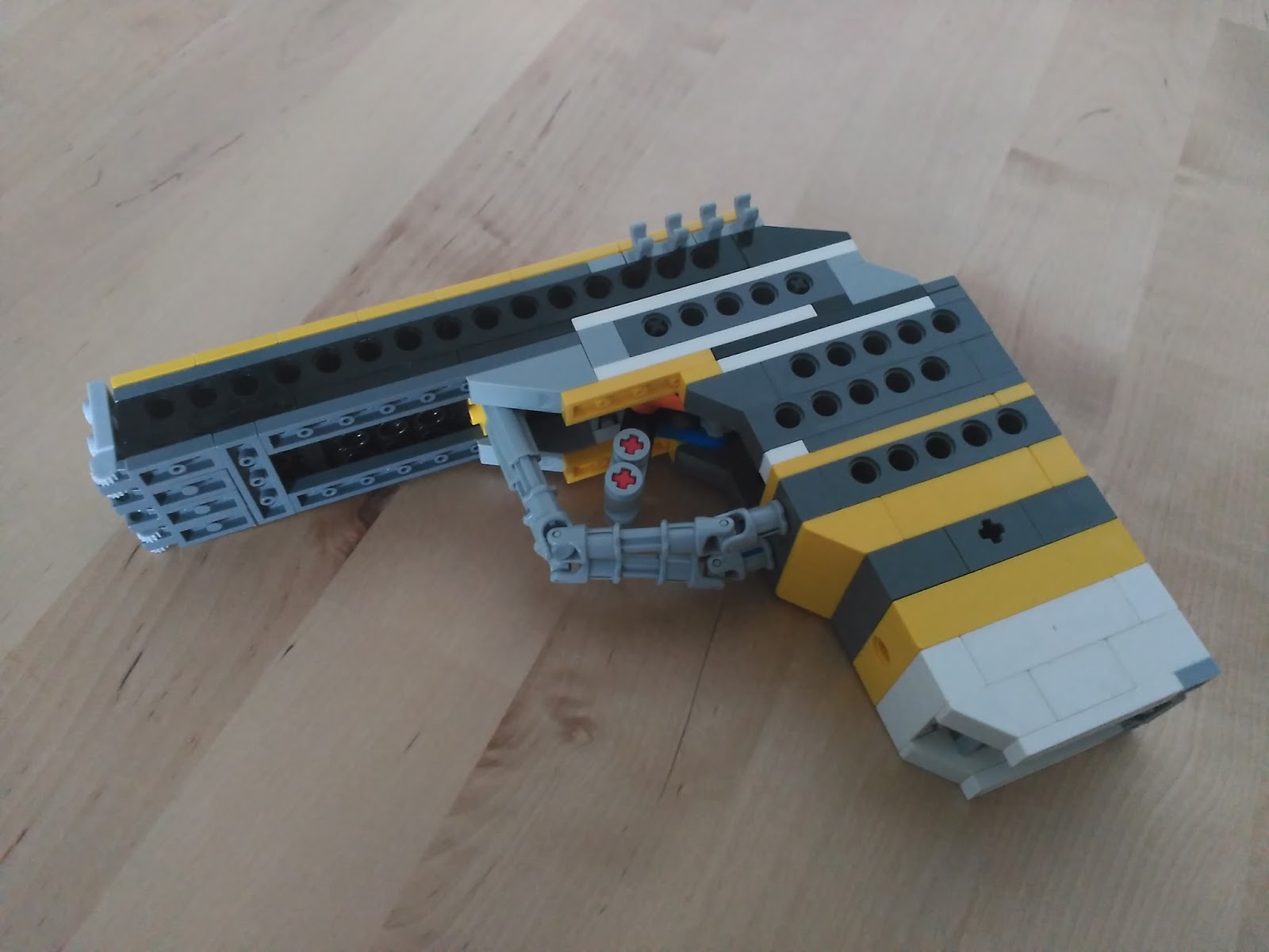 Brickblog: Lego semi-auto gun v1.1