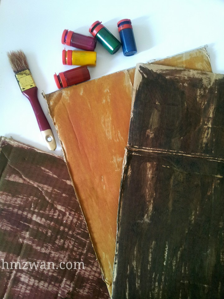 HM Zwan: Membuat Alas dan Begron Foto Makanan dari Kardus