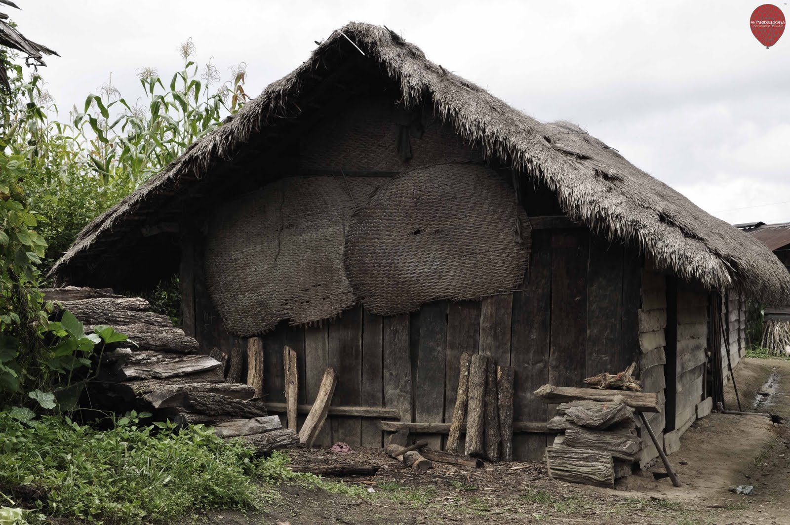 99 red balloons: Traditional Tangkhul Naga house in chingjaroi Village ...