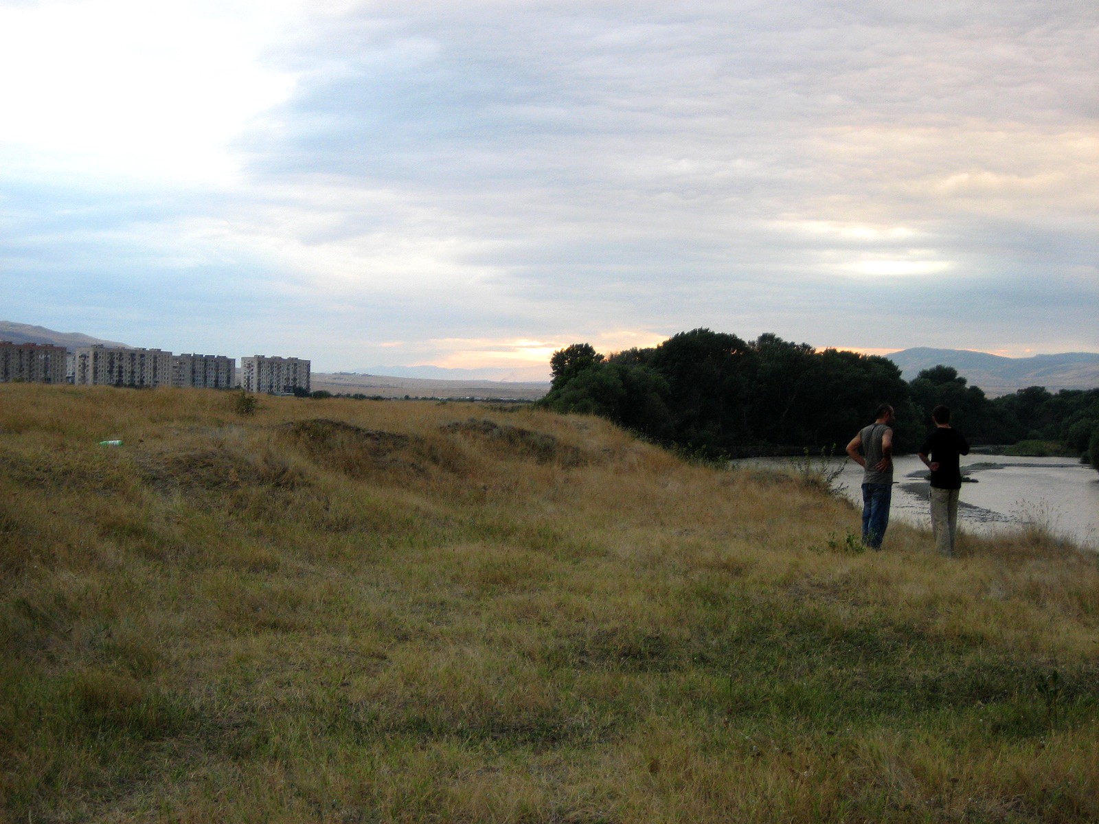 Living Rootless: Rustavi: Levan's Farm
