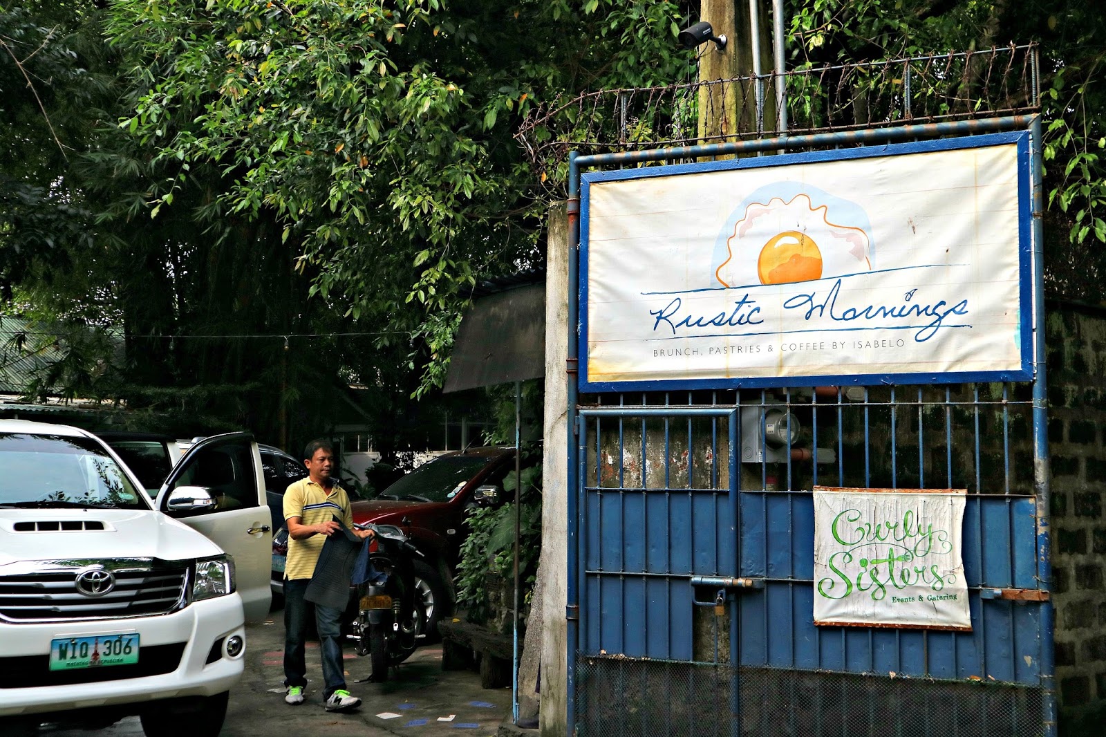 Weekend Brunch: Rustic Mornings by Isabelo - Living in the Moment