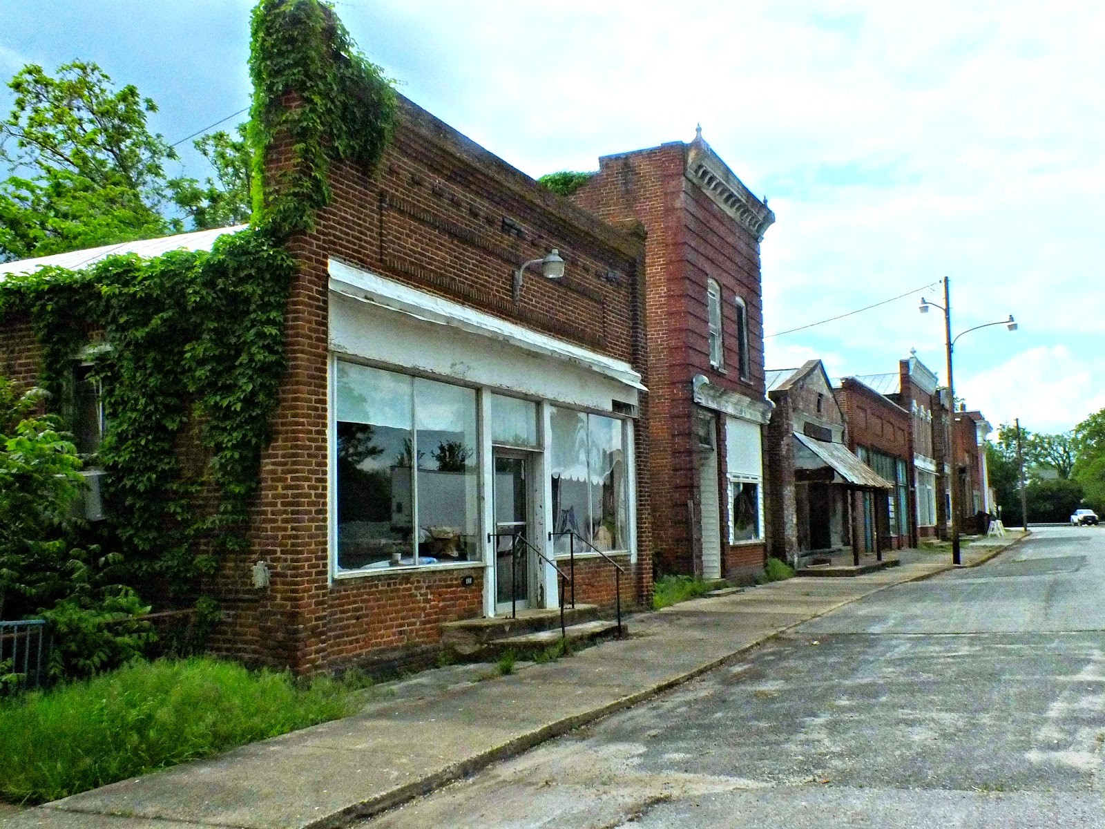 Around Roanoke, VA (A Daily Photo Blog): Abandoned Main Street