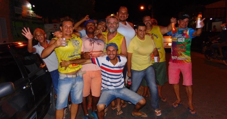 Mais Casinhas | 14 Anos: ELE DE NOVO: Faé Folia traz alegria a Surubim!