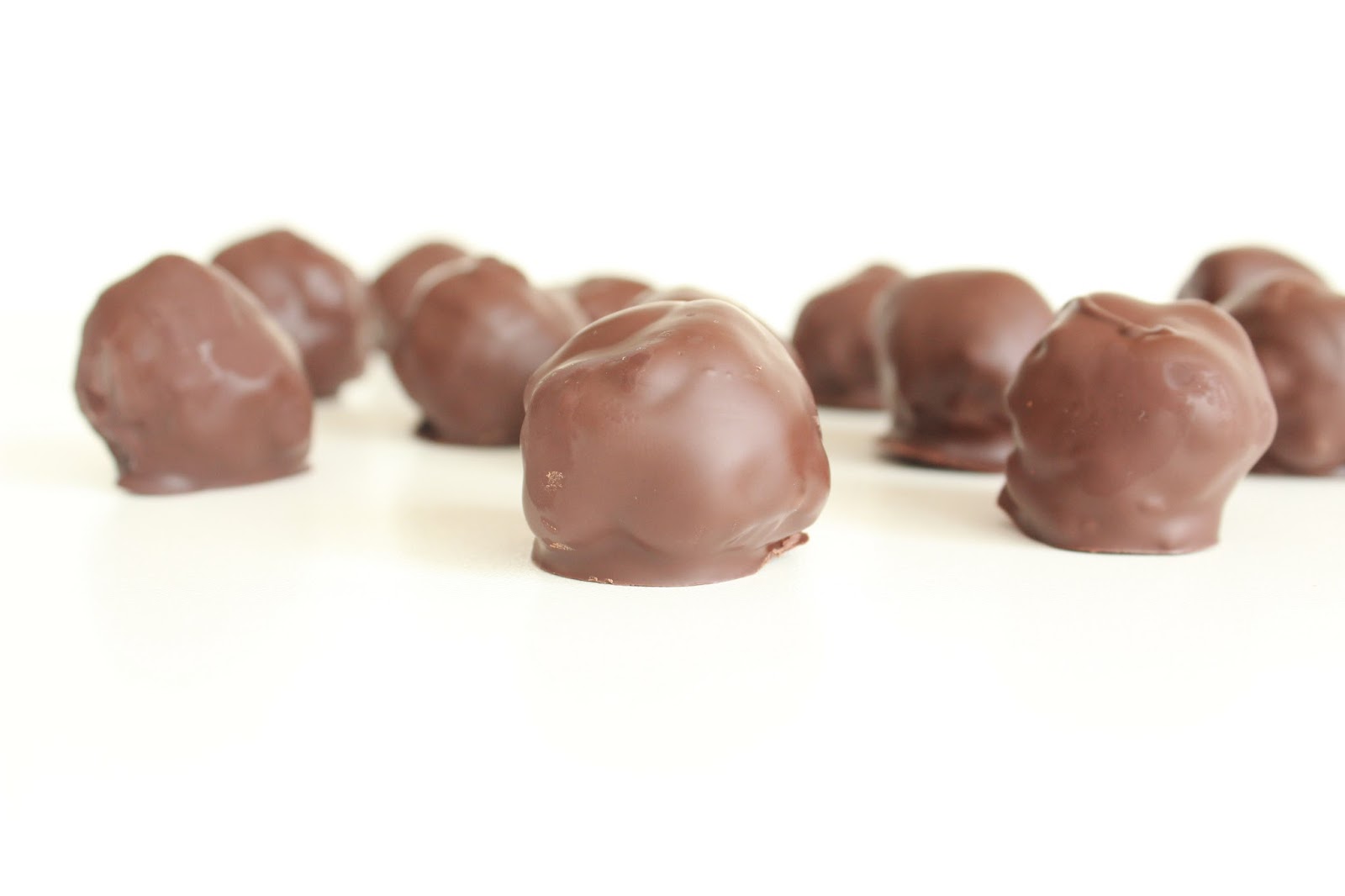 Bombones rellenos de nutella.