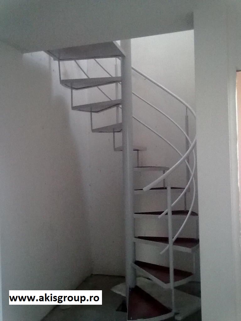 scari metalice: SCARI DE INTERIOR SI DE EXTERIOR