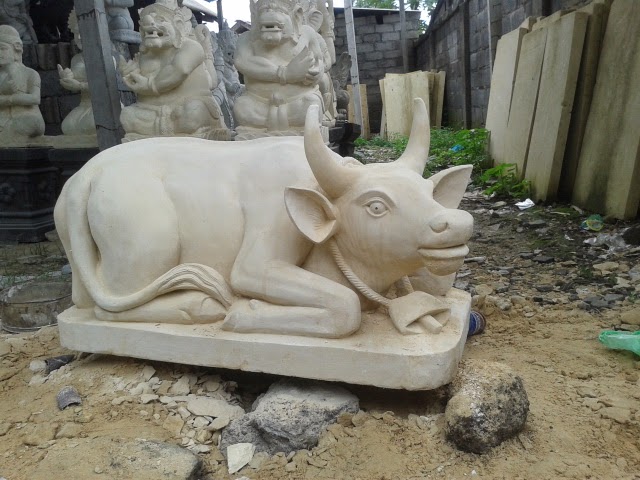 Patung Sapi Nandini - Liklik Batu Collection