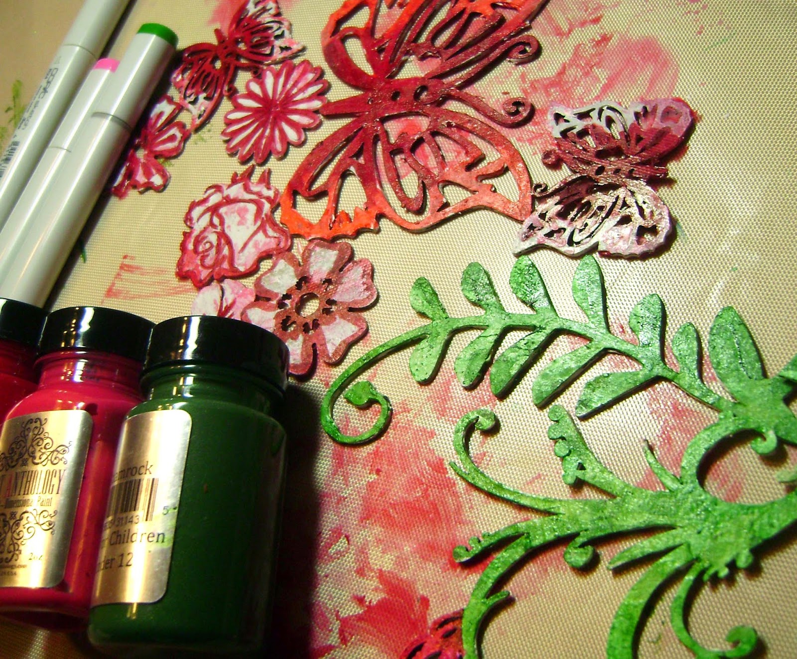 Leaky Shed Studio: Spring Time Flower Bouquet with Kitsnbitscraps