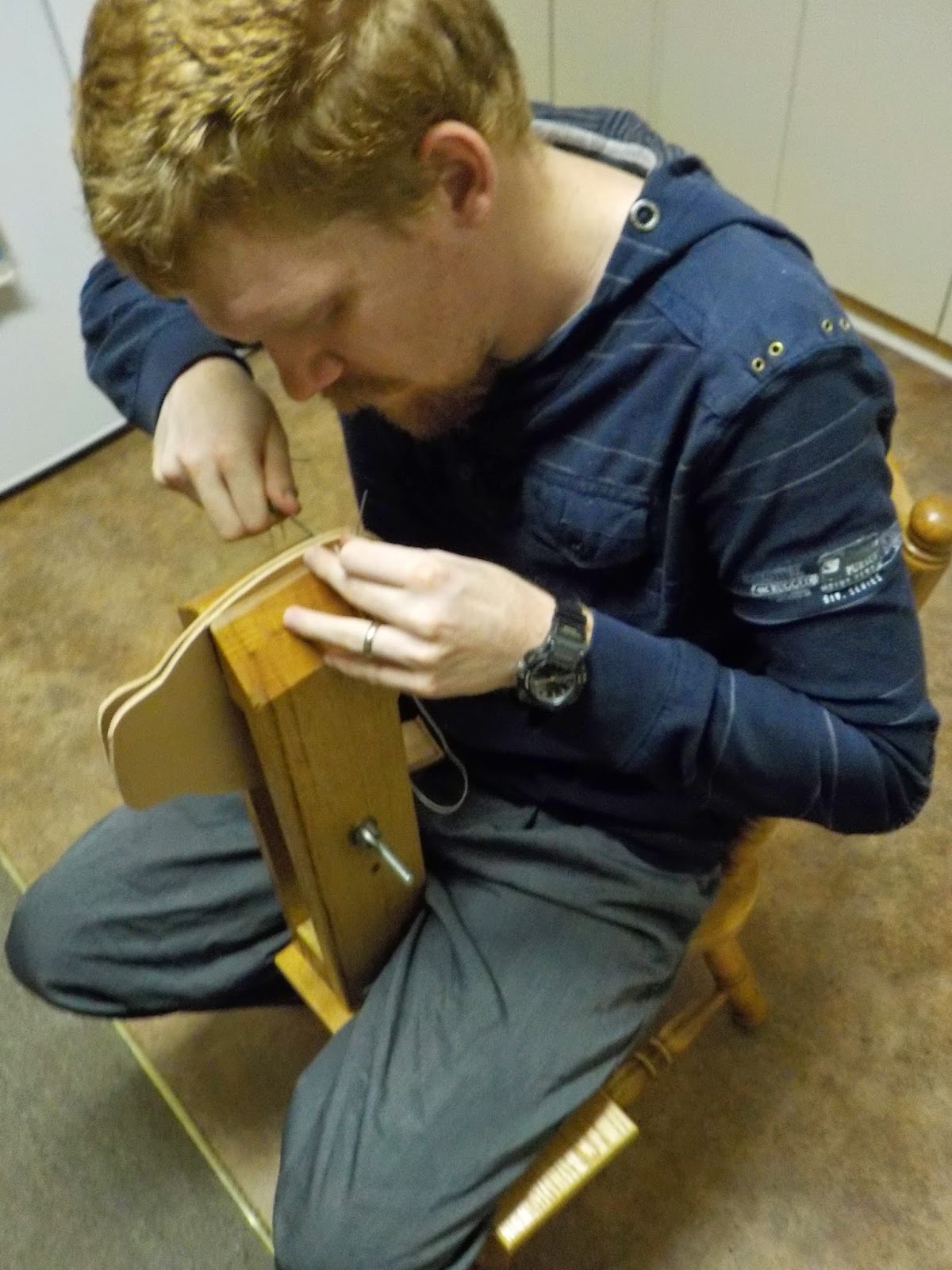 Sparrowhawk Leather: Making a Leather Flacket