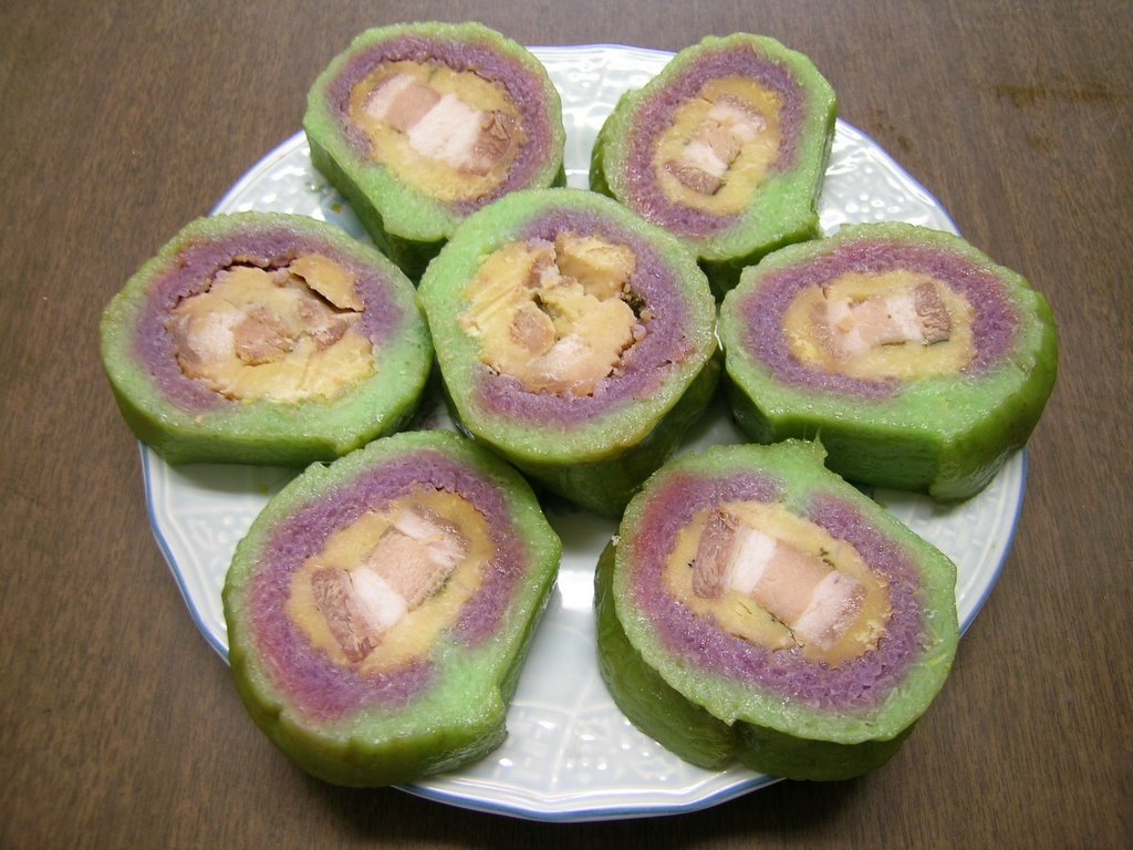 5 Vietnamese Foods to Try In Time for Tet