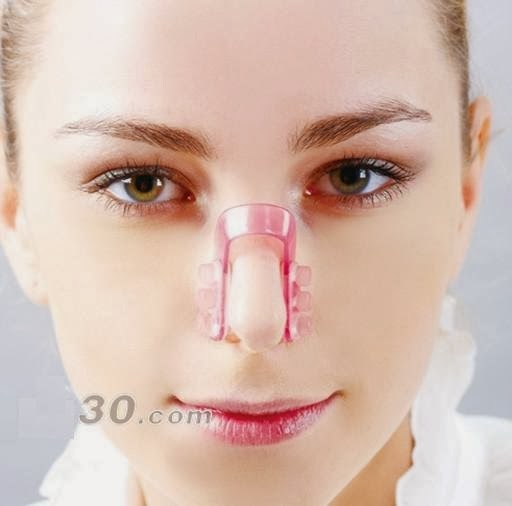 GOOD LUCK LADIES: How to have pointed nose or smaller nose