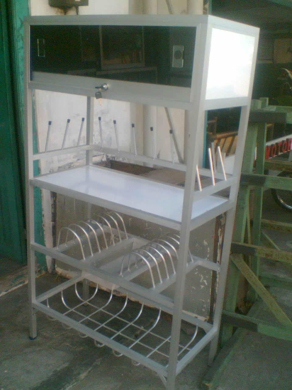 Get Desain Rak Aluminium Images