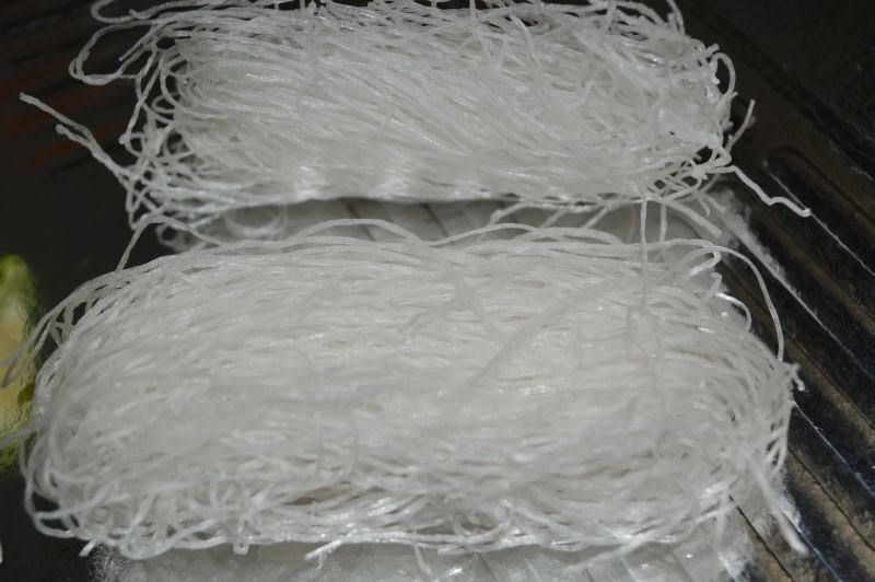 Mely's kitchen: How to Cook Sotanghon Perfectly