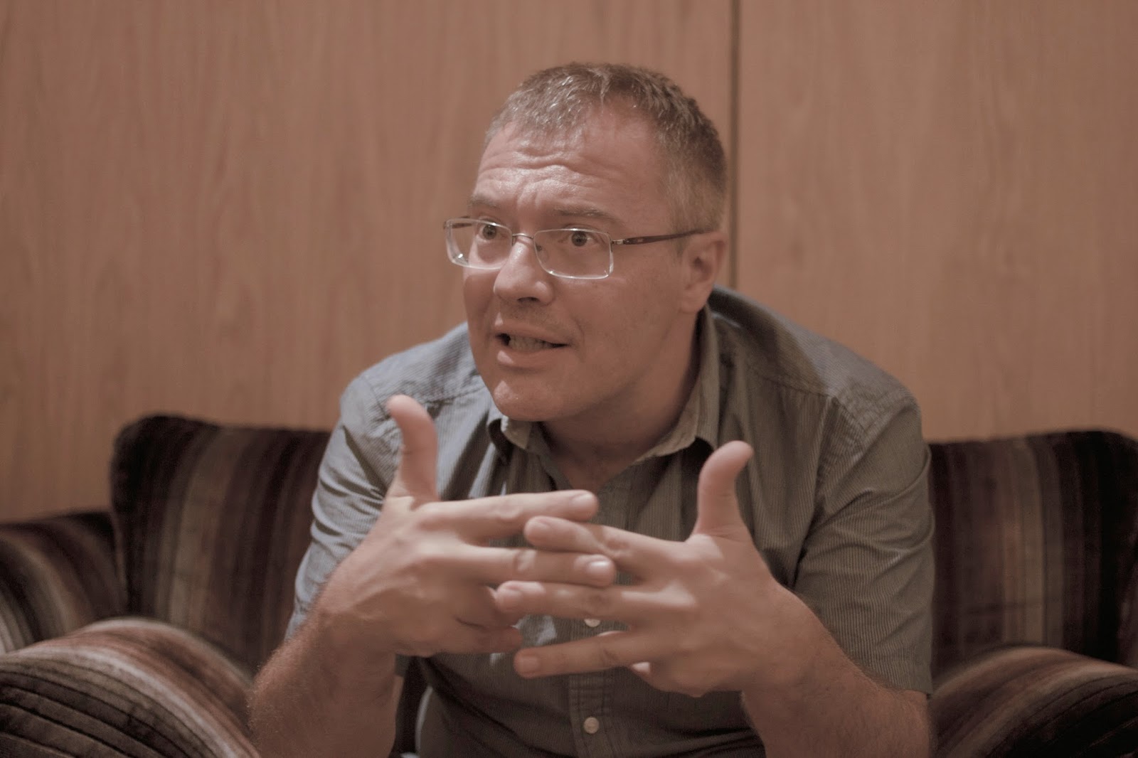 TIERRA FILME: Entrevista: Daniel Monzón