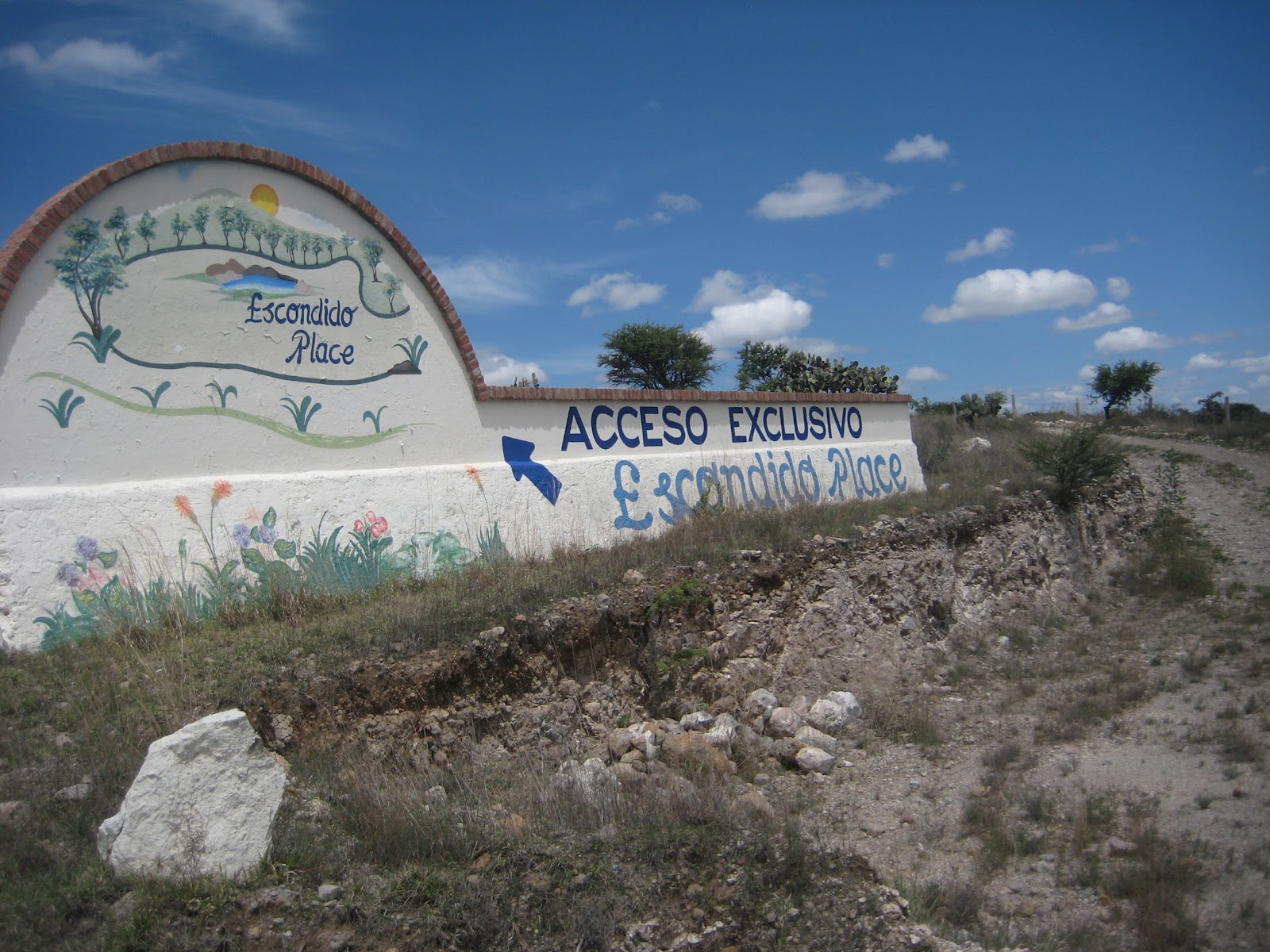 Mexican Summer '13: "Escondido Place" Heaven on Earth