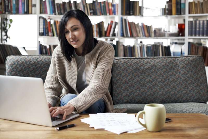 How to Pay for College as an Older Student