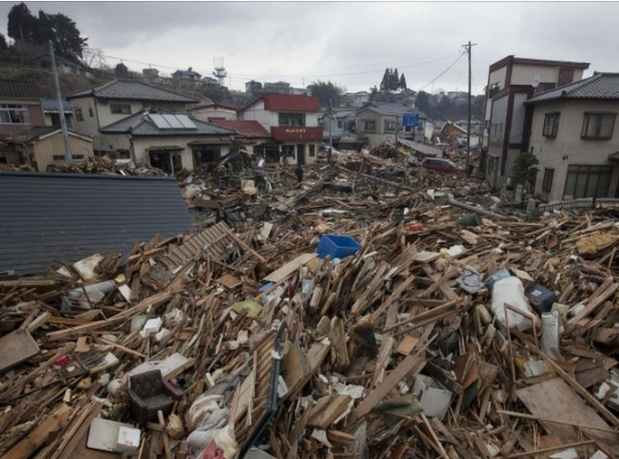 topissues: The 2011 Tragedies From Around the World