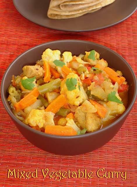 Veggie Platter: Mixed Vegetable - Soy Chunks Curry