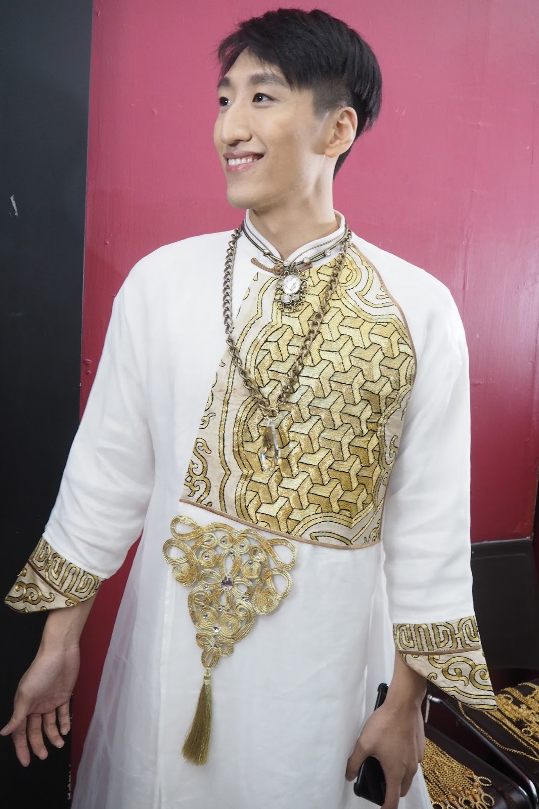 Kee Hua Chee Live!: PART 2---THE WORLD FINALS OF MANHUNT INTERNATIONAL ...