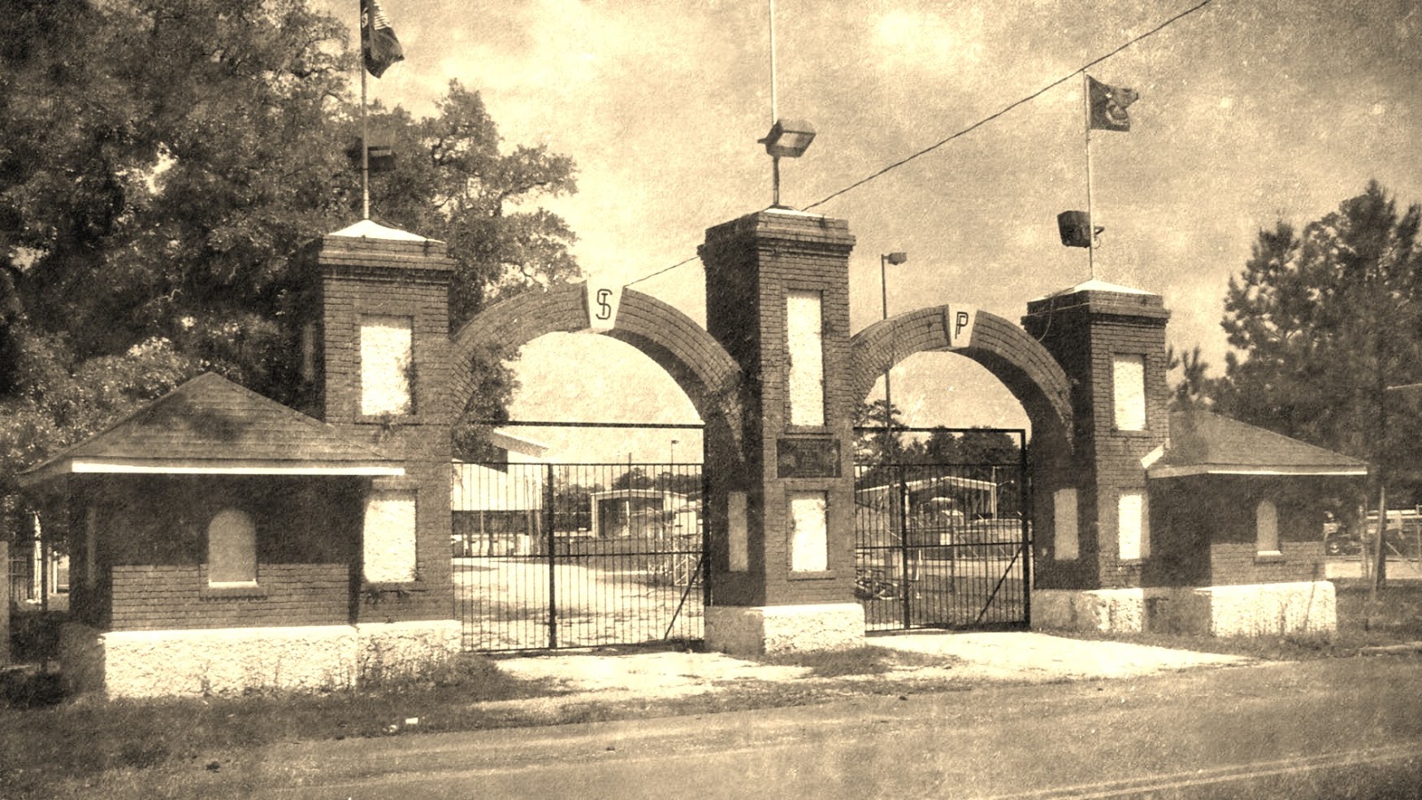 Tammany Family: Fairgrounds Entrance Gate