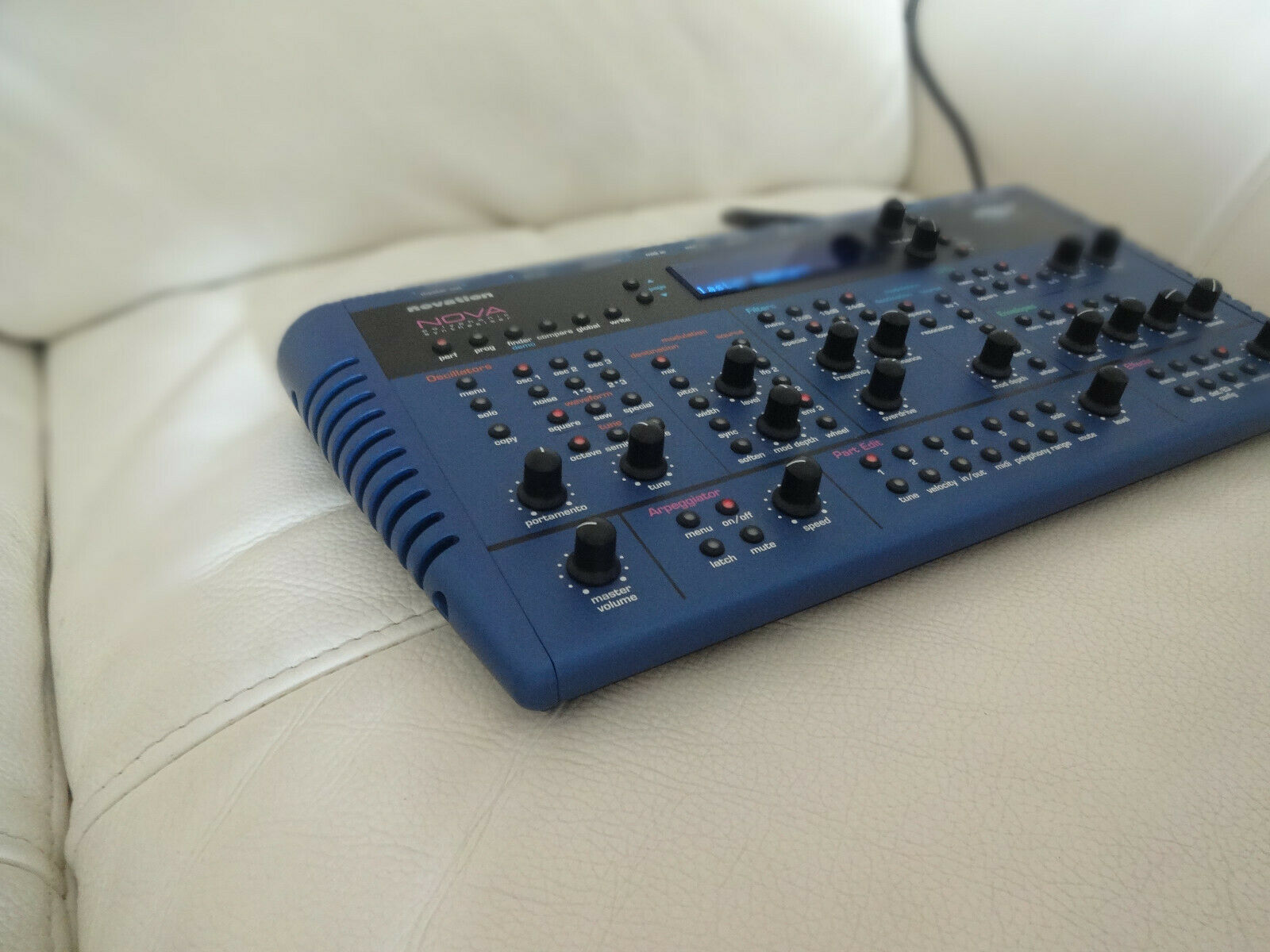MATRIXSYNTH: Novation Nova