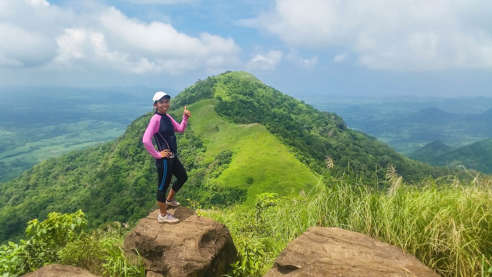 Wandering Den: Mt. Apayang