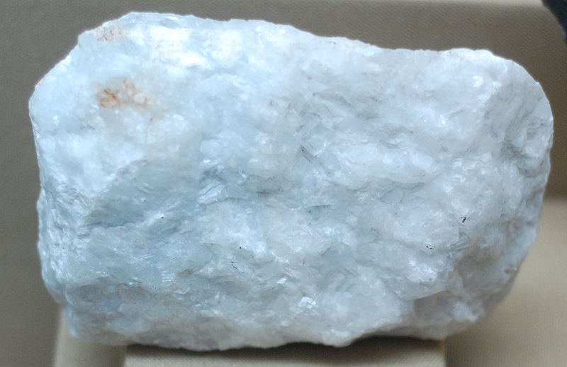 Santiago Cataño Ospina: Materia Prima: El Marmol