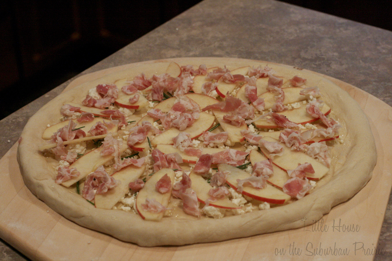 Little House on the Suburban Prairie: Our Perfect Pizza