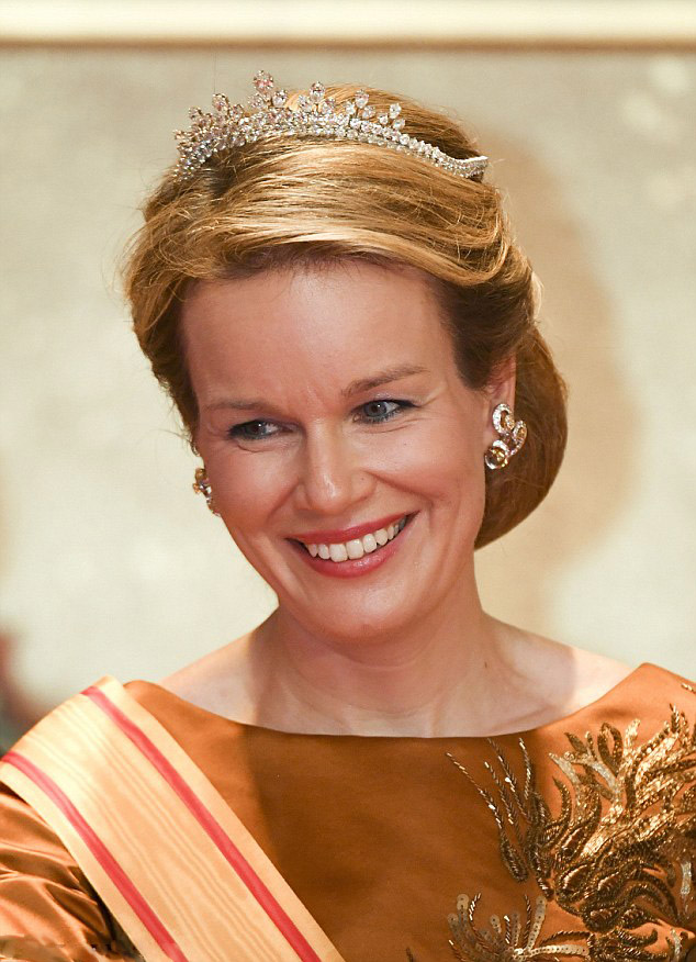 Royal Family Around the World: Belgian King Philippe and Queen Mathilde ...