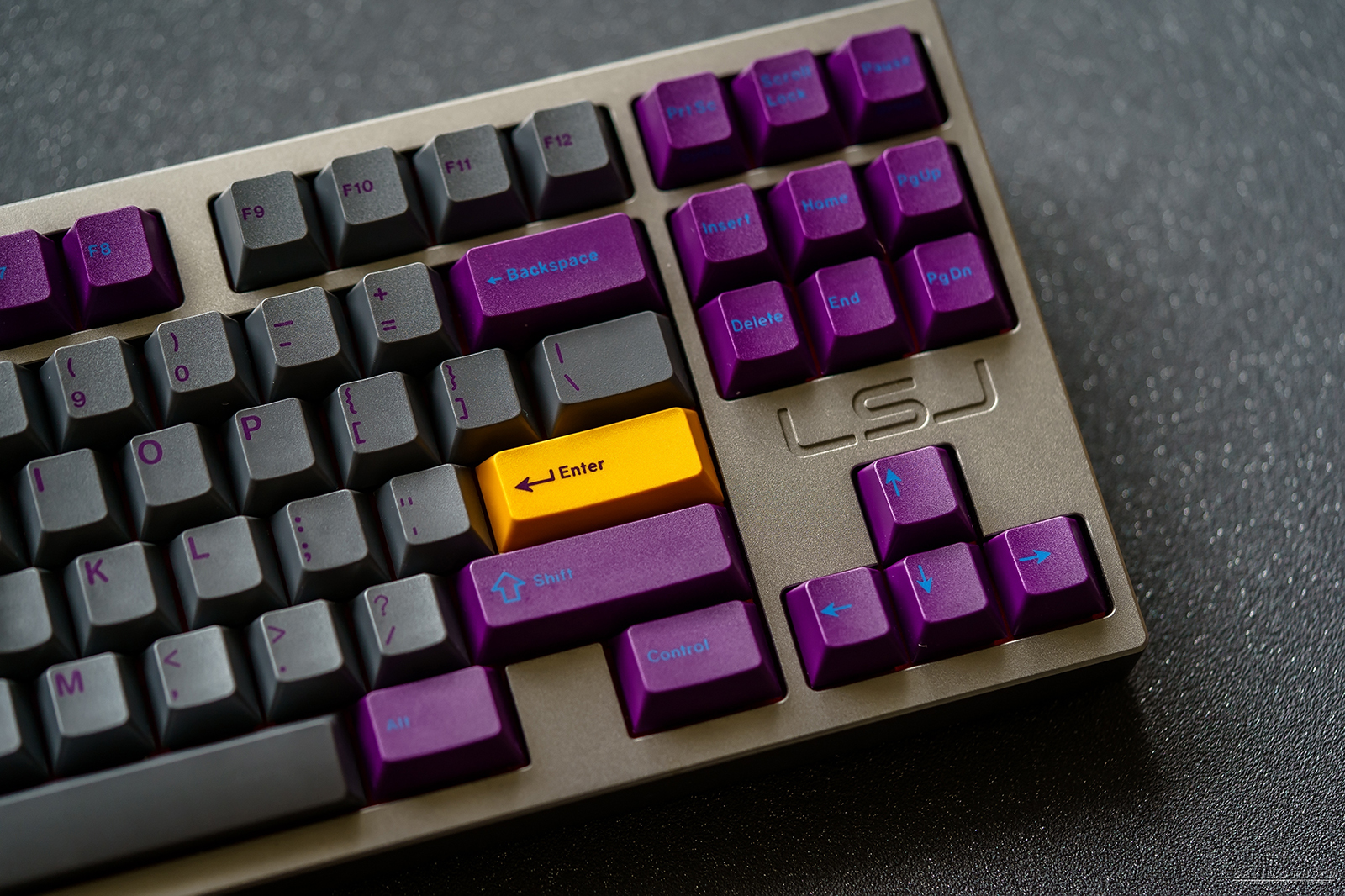 GMK Deep Space | MyLifeForEver