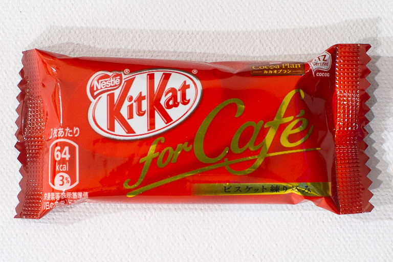 Tales of the Flowers: Sampling dozens of Japanese Kit Kat flavors
