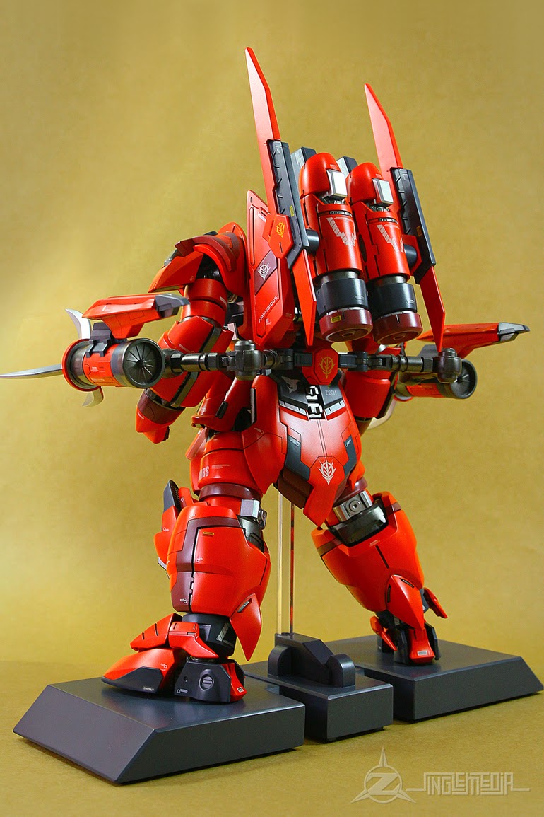 Custom Build: MG 1/100 Z'Gok Messer