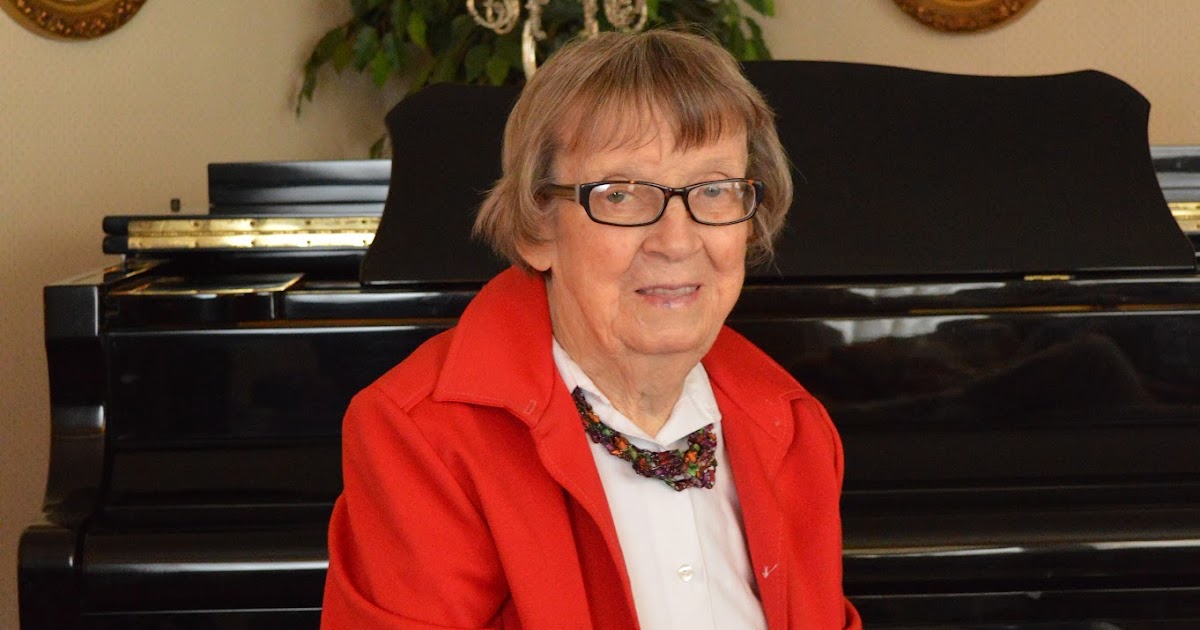 The Honey Bee Buzz: Ruth Haws of the Lazona Ward