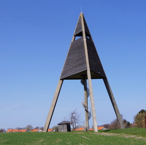 THE WORLD GEOGRAPHY: 14 Unique Water Towers From Around the World