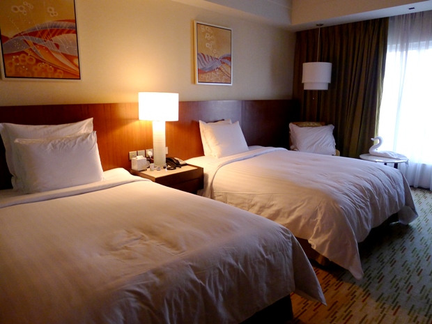 It's a Lovely Day: Manila Marriott Hotel Room Service at Resorts World ...