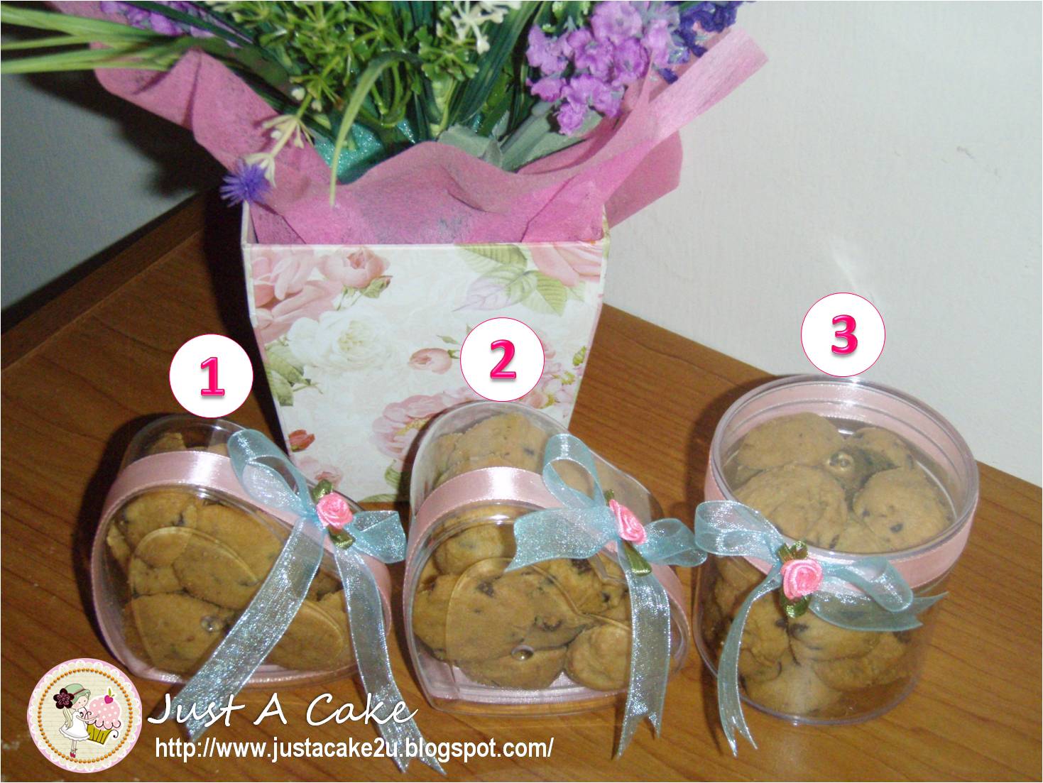 JUST A CAKE: DOOR GIFT COOKIES
