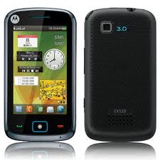 Handphone Reviews: Motorola EX128