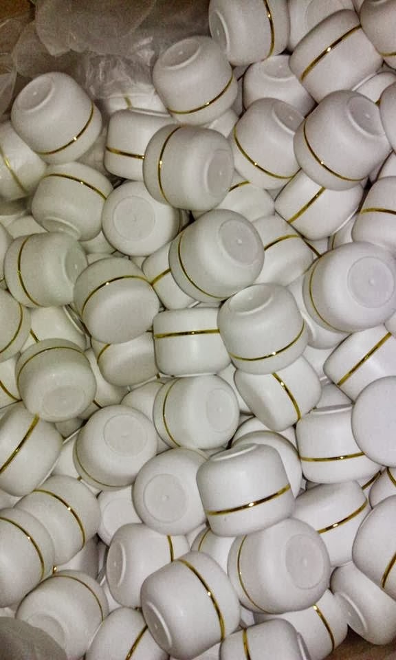 IBU PUTIH, BEKAS PLASTIK DAN STIKER IBU PUTIH BORONG