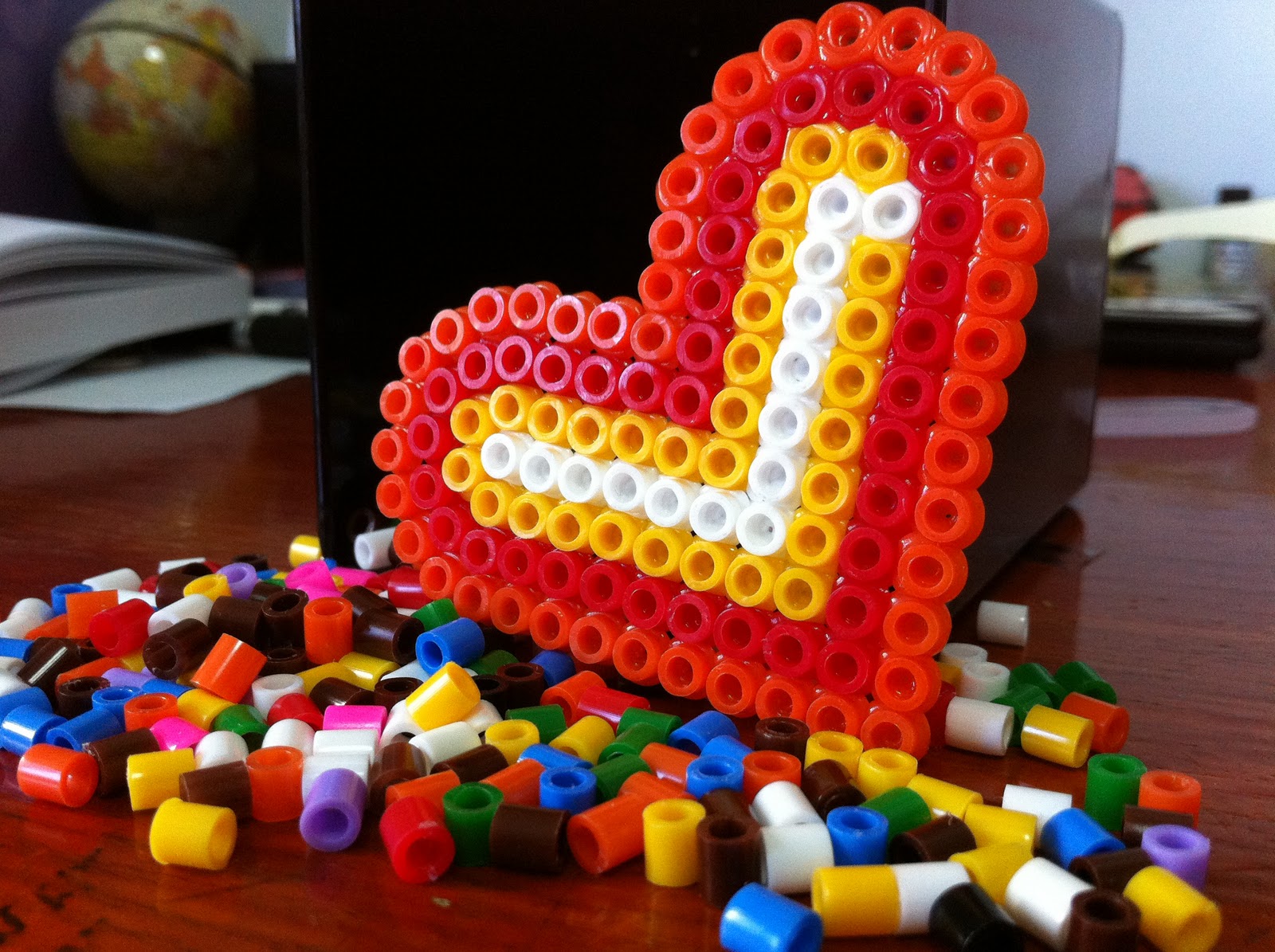 Maniacshoppingzxc: Pyssla designs