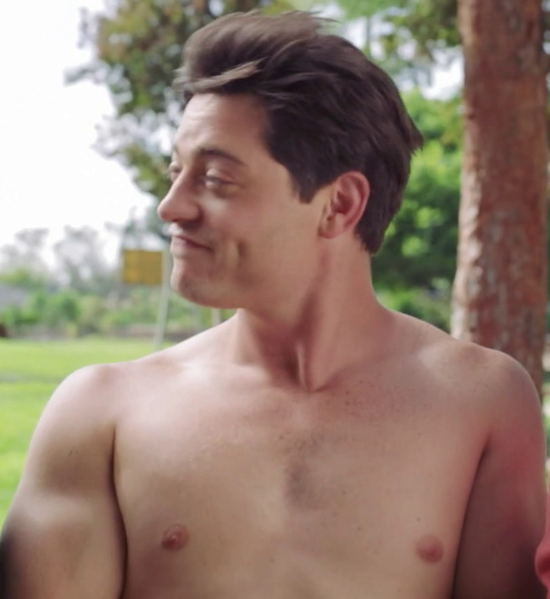 Alexis_Superfan's Shirtless Male Celebs: Andrew Lawrence shirtless in ...