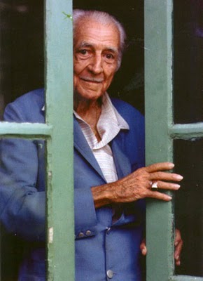 IPÊ-AMARELO: GILBERTO FREYRE