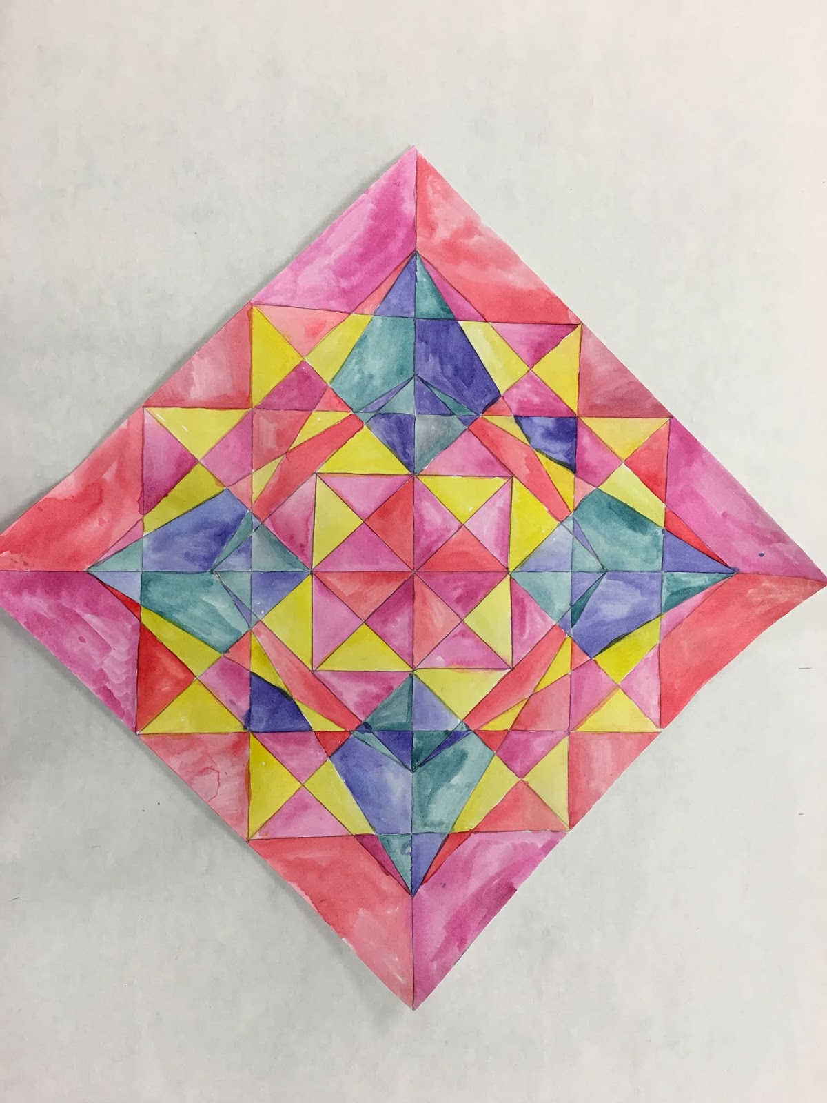 Art Room Blog: Math and Art Reflective of Islamic Art Tiles...