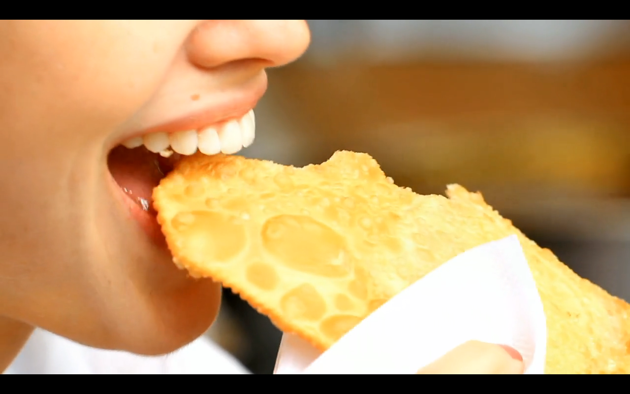 Sabores da Rua: PASTEL DO AMIGÃO